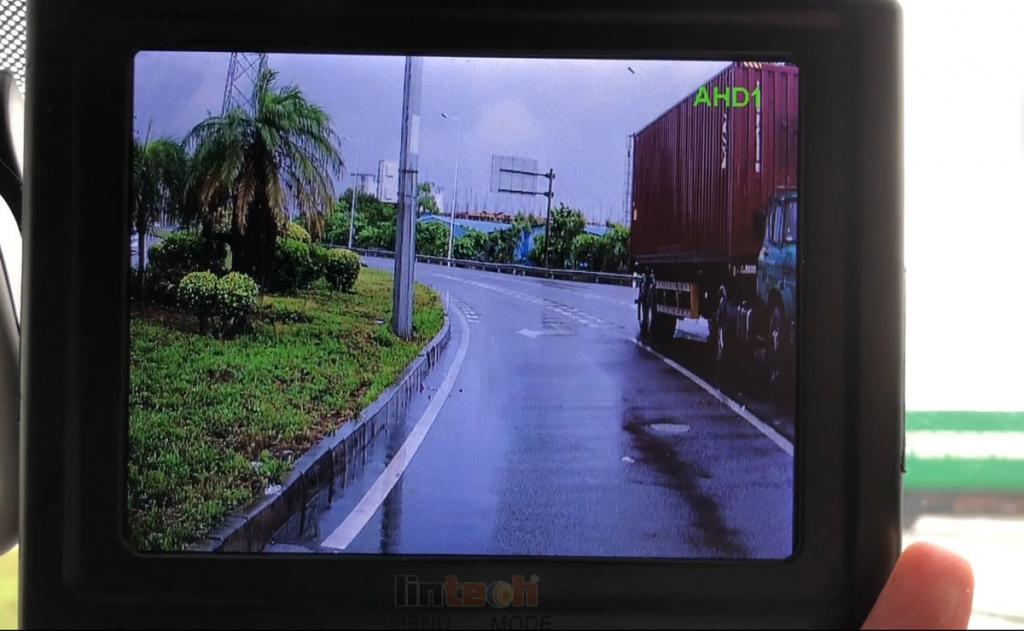 30° Narrow Angle Camera with 7" Monitor to Replace mid-mirror | LintechCo