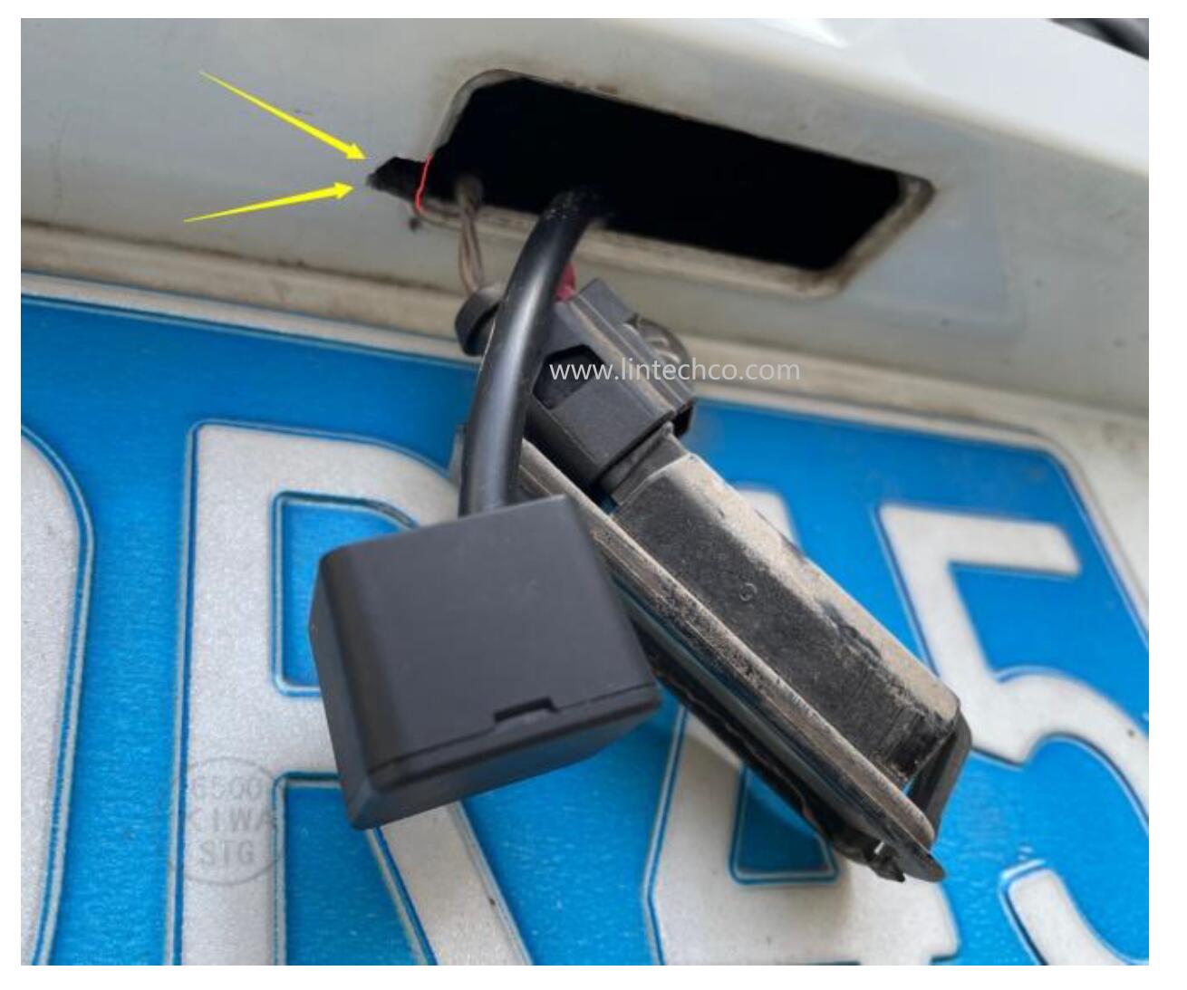How to DIY Quickly Install Your 79Ghz Radard BSM BSD Blind Spot ...